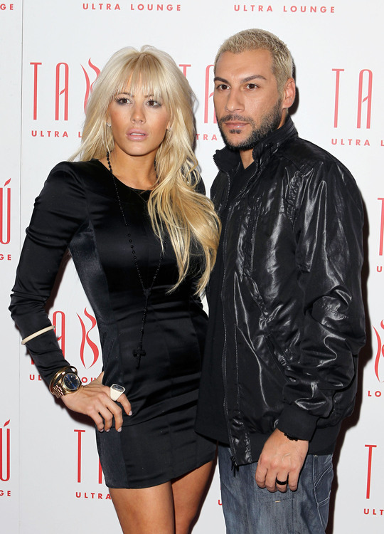 Amazon.com: Nik Richie: books, biography, latest update