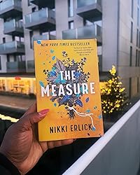 The Measure: The Instant New York Times Bestseller: Amazon.co.uk ...