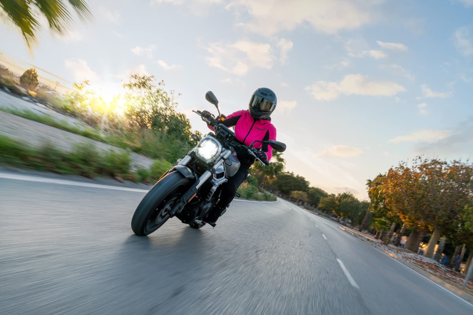 Snapklik.com : SHIMA DAYBREAKER LADY Motorcycle Hoodie For Women ...