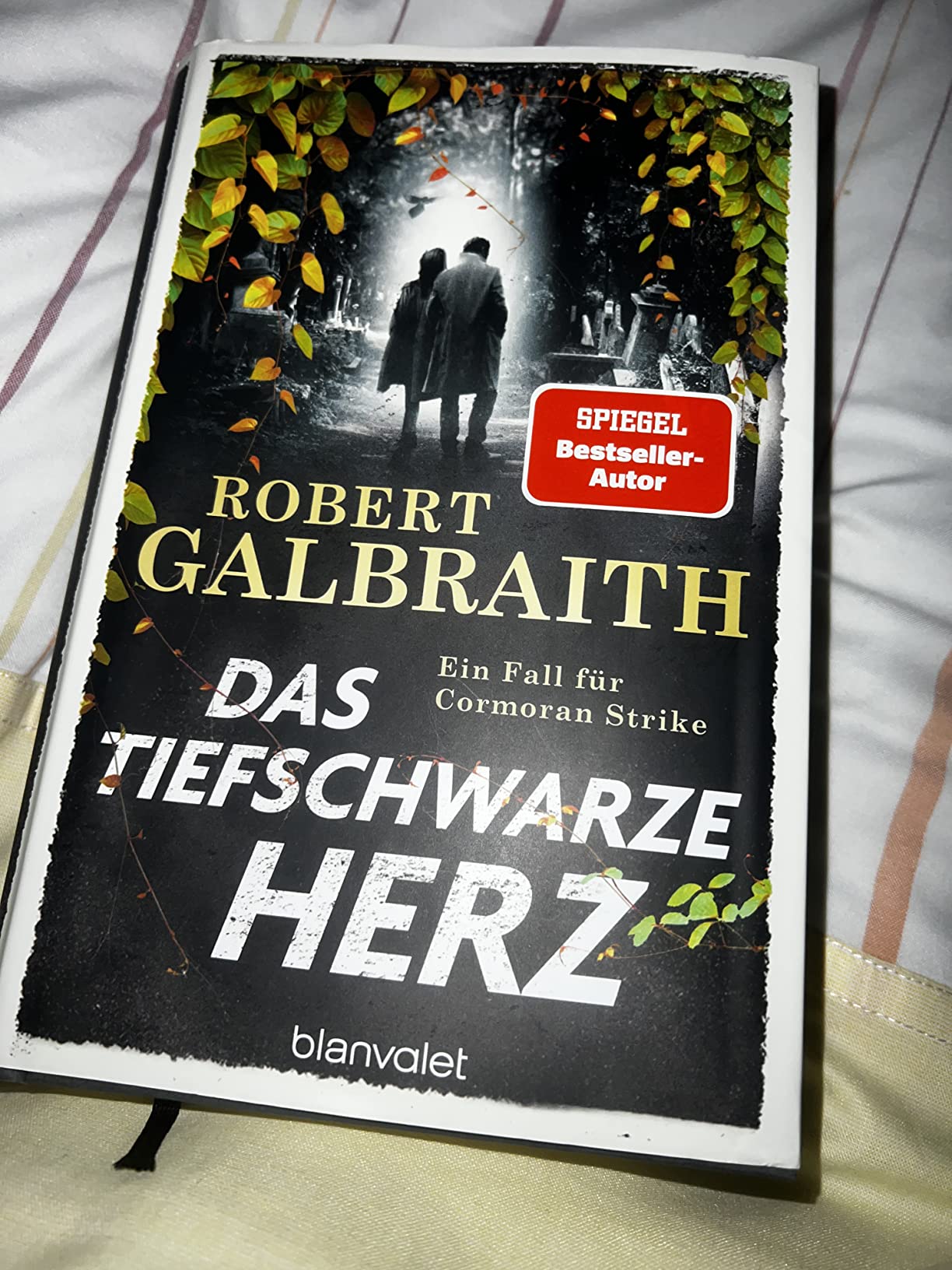 Das tiefschwarze Herz: Ein Fall für Cormoran Strike (Die Cormoran ...