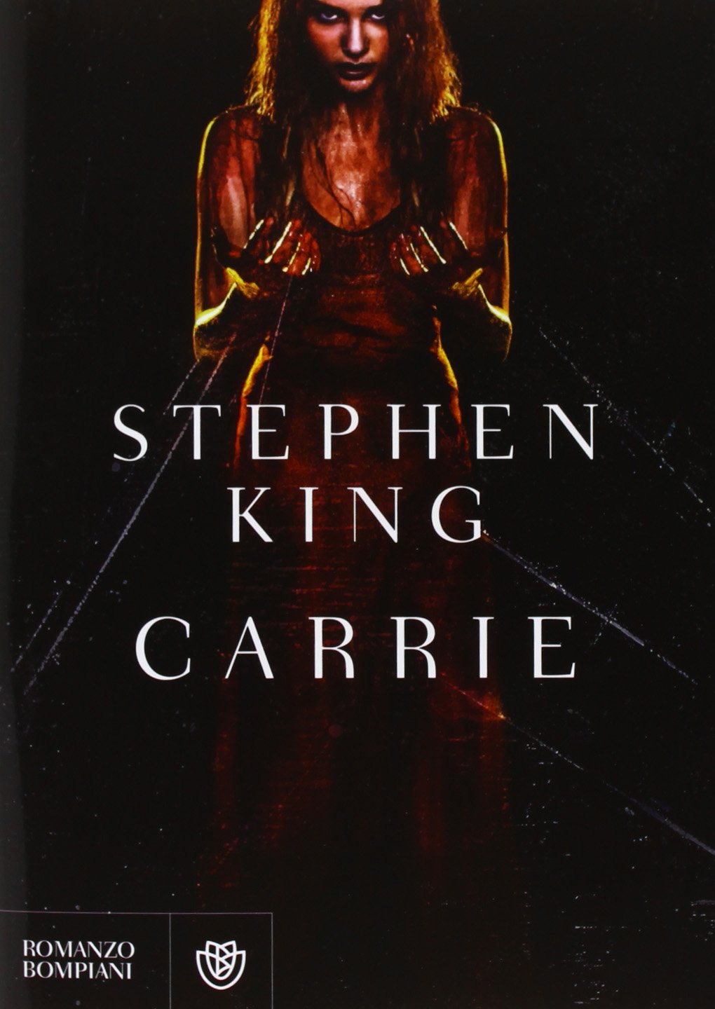 Amazon.com: Carrie: 9788845274541: Stephen King: Books