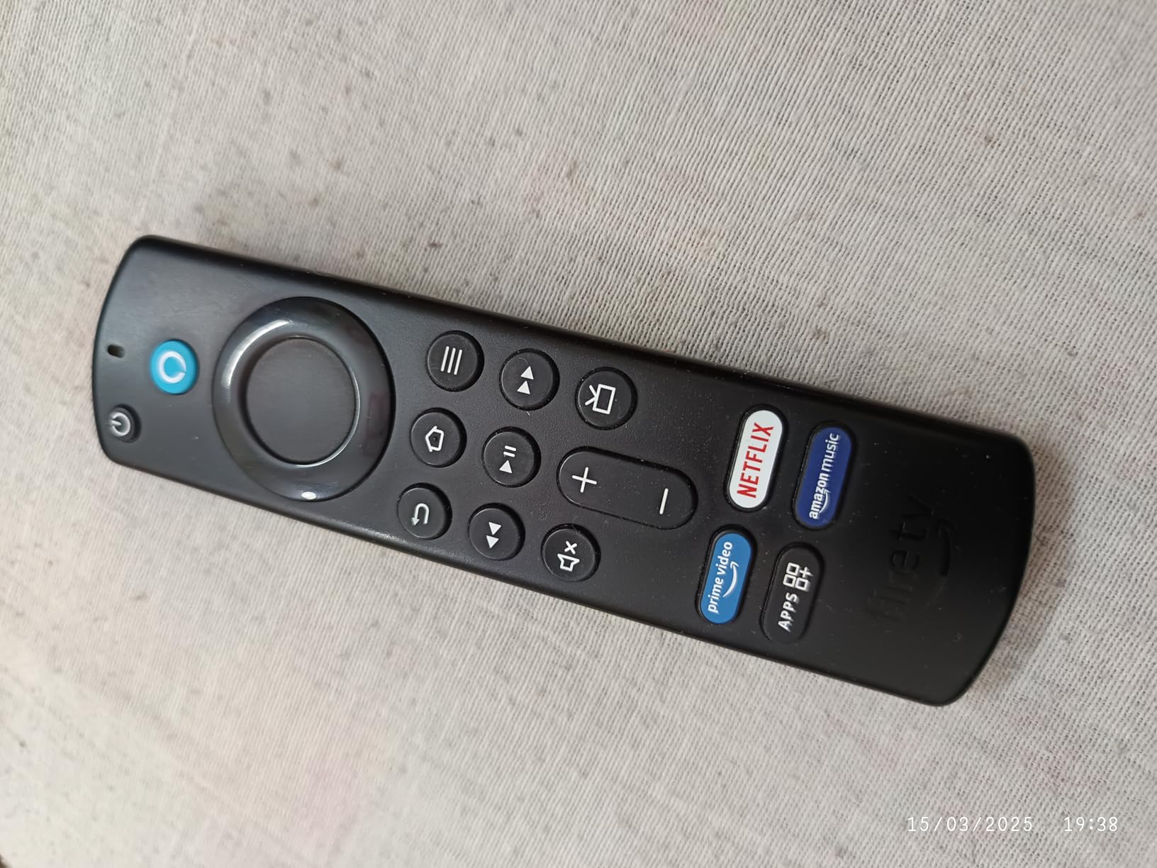 Amazon Fire TV Stick with Alexa Voice Remote (HD streaming device ...