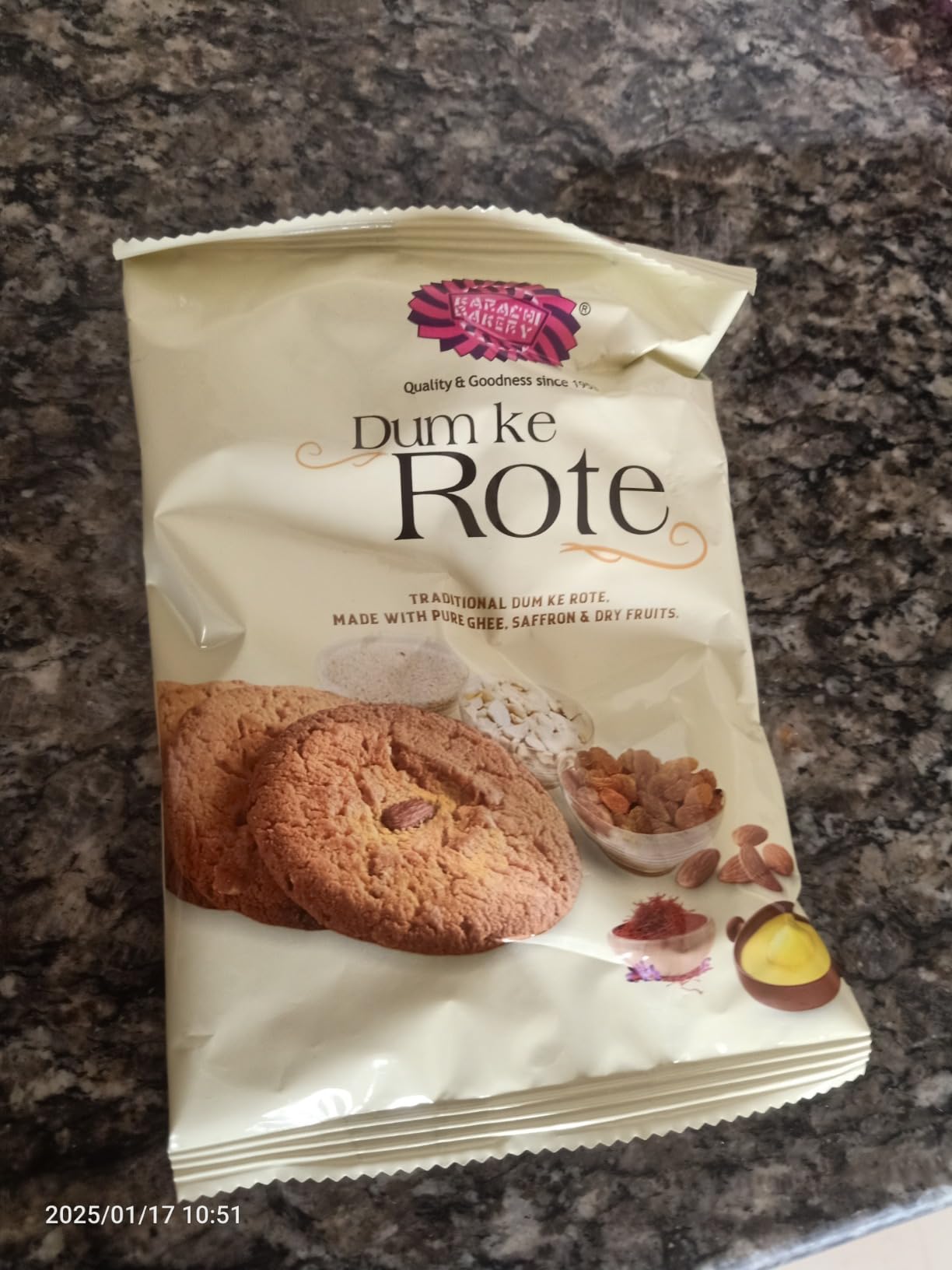 Karachi Bakery Dum Ke Rote (500 g) : Amazon.in: Grocery & Gourmet Foods