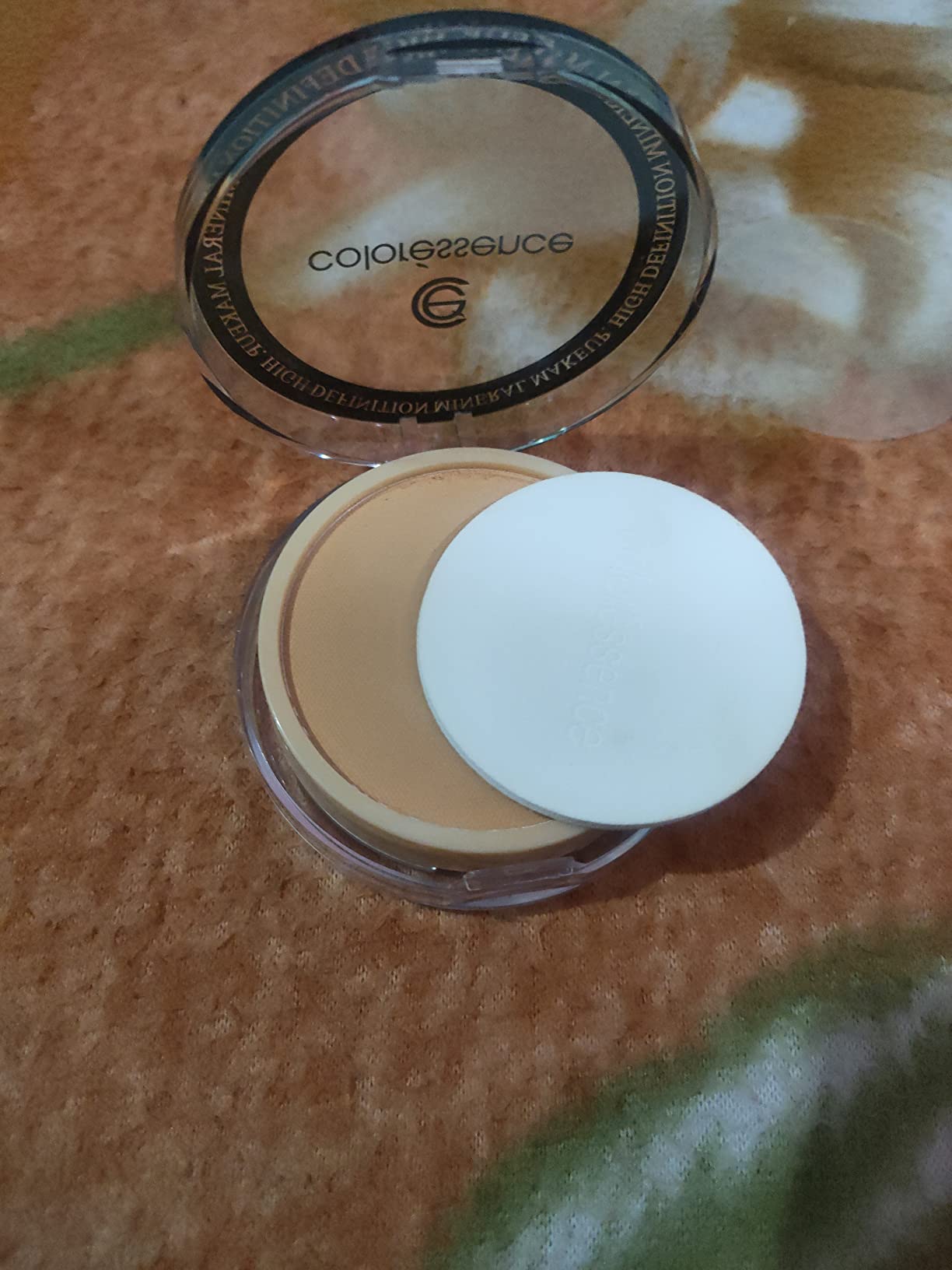 Buy Coloressence Perfect Tone Compact Powder With Free Applicator Puff ...