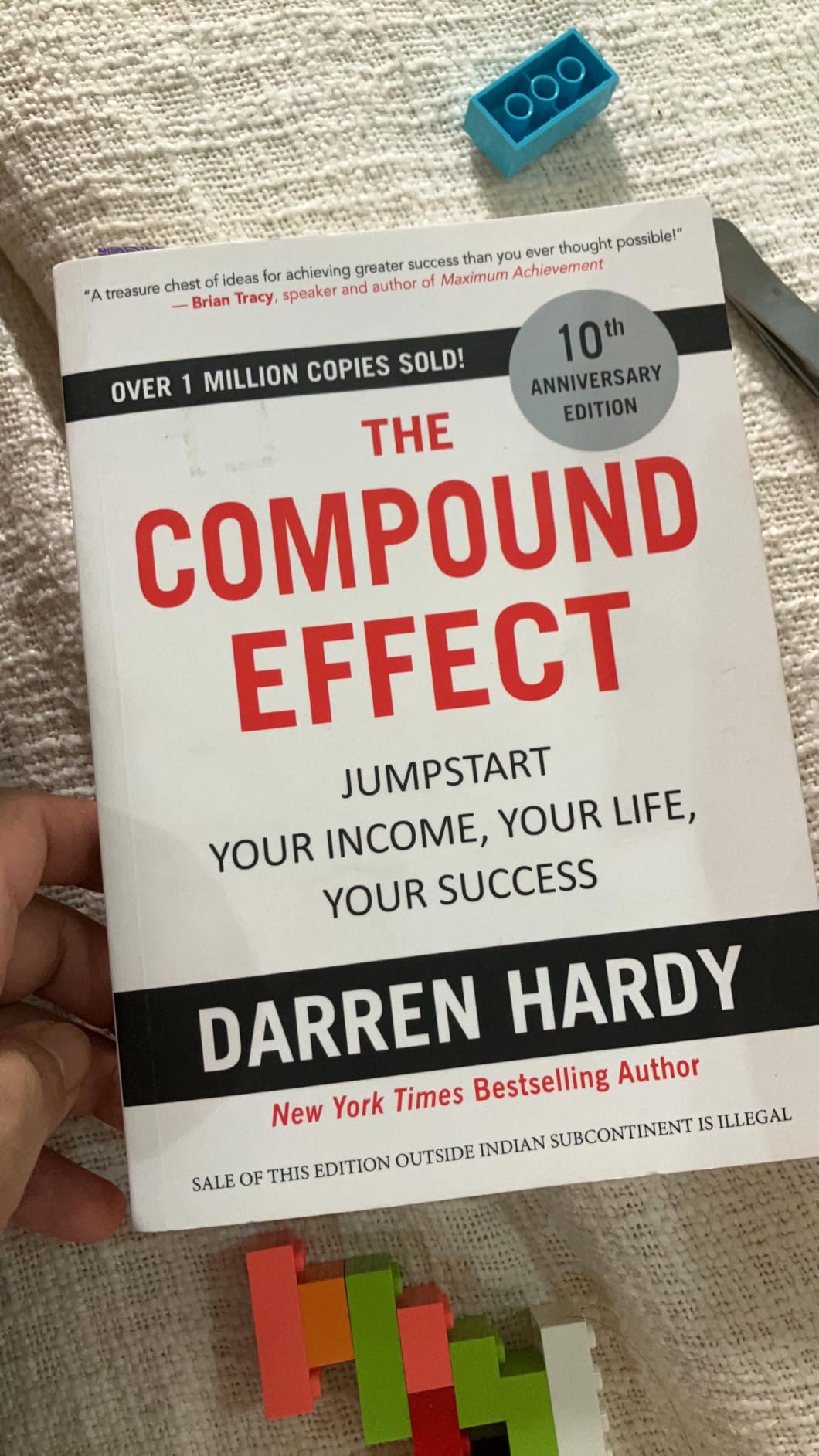 THE COMPOUND EFFECT: JUMPSTART YOUR INCOME, YOUR LIFE, YOUR SUCCESS ...