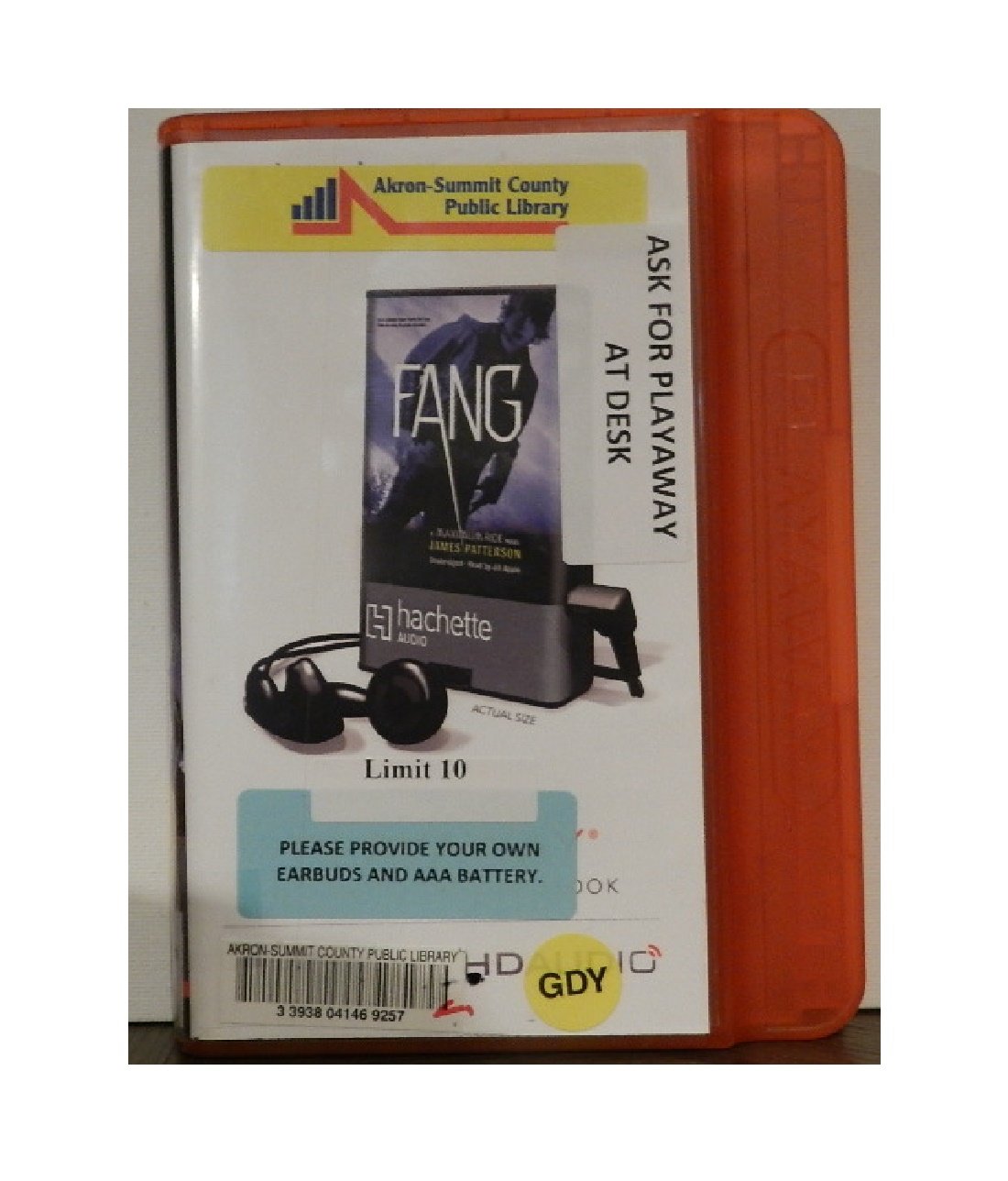 Amazon.com: Fang: A Maximum Ride Novel-Library Edition: 9781607885061 ...