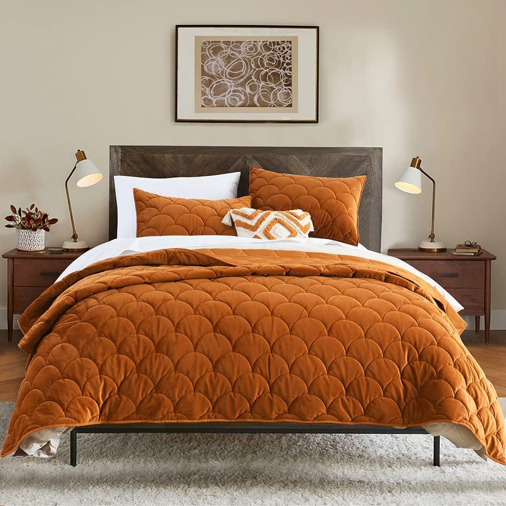 Amazon.com: Powdion Velvet Quilt King Size, Oversized Bedspread Quilted ...