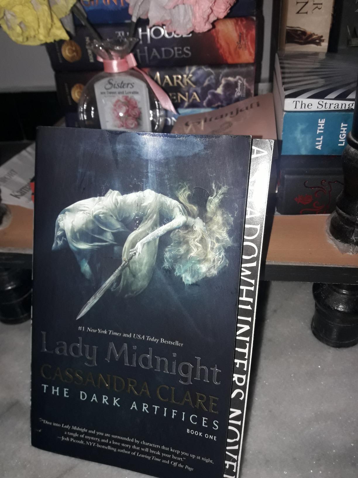 Lady Midnight (Anniversary Edition) : Clare, Cassandra: Amazon.in: Books