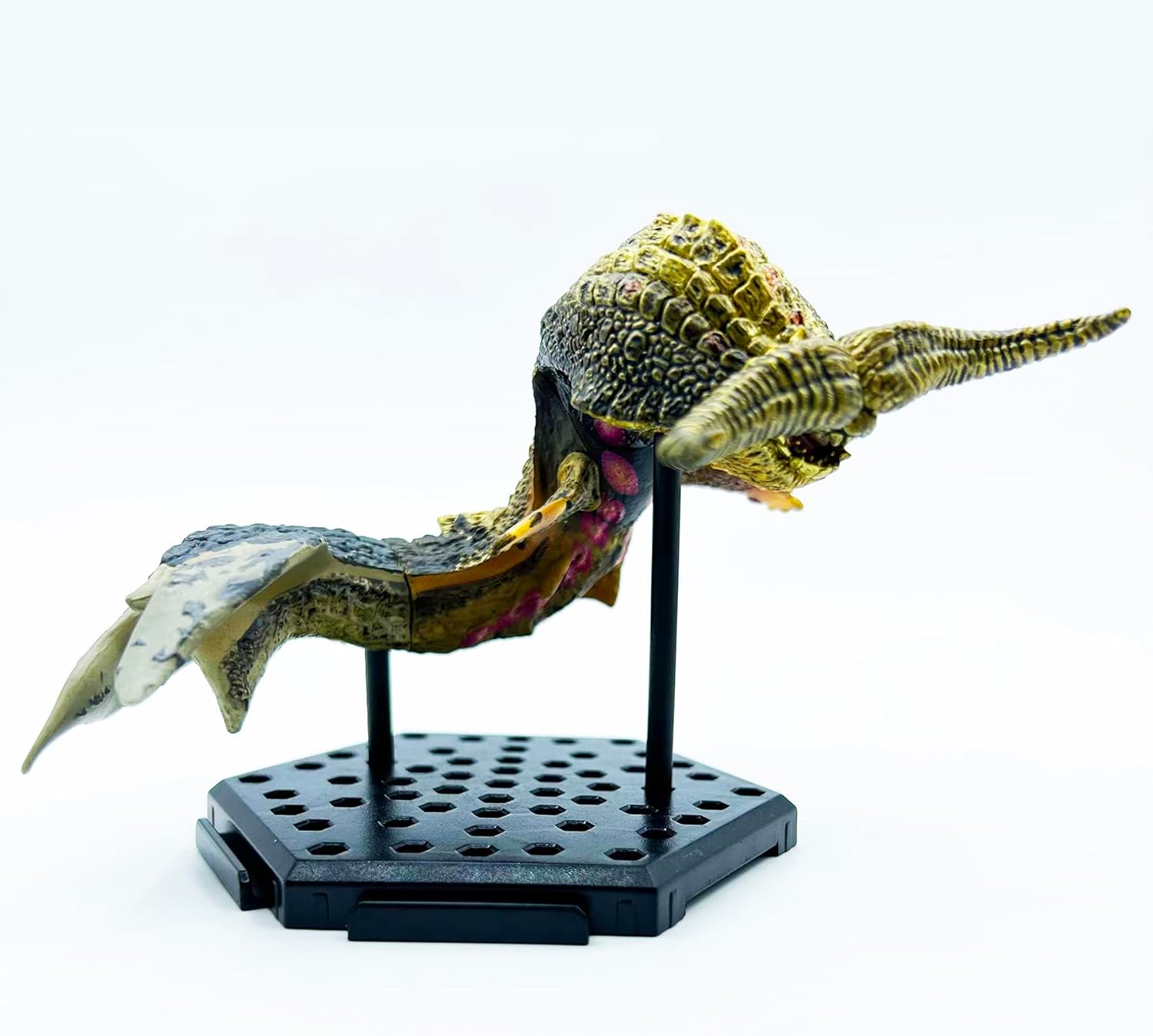 Amazon.com: YOHAXAM Goldbeard Ceadeus Figure, Goldbeard Ceadeus vol.8 ...