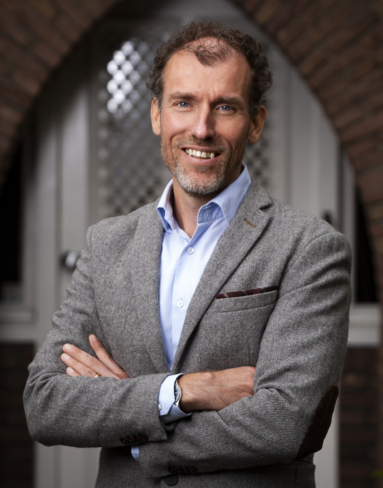 Amazon.co.uk: Berend Sikkenga: books, biography, latest update