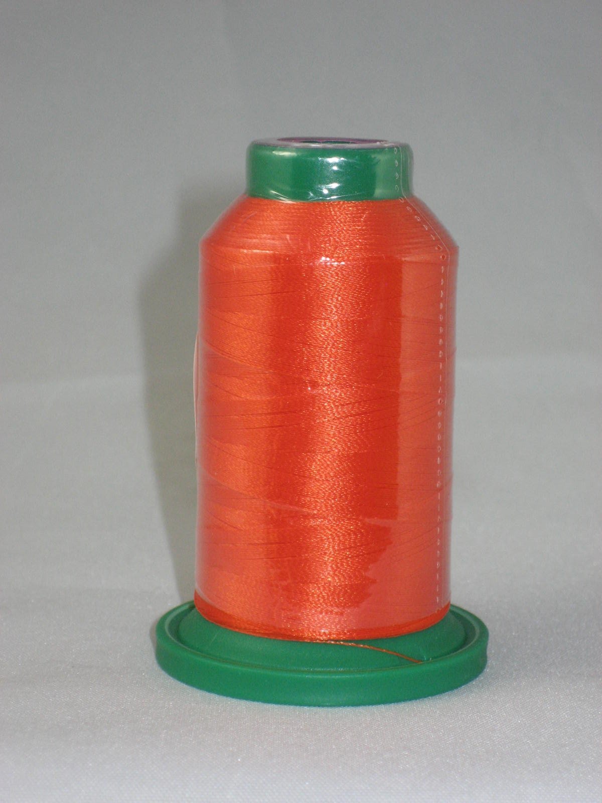 Amazon.com: Isacord Embroidery Thread 1000m (1300-1375) (1304) : Arts ...