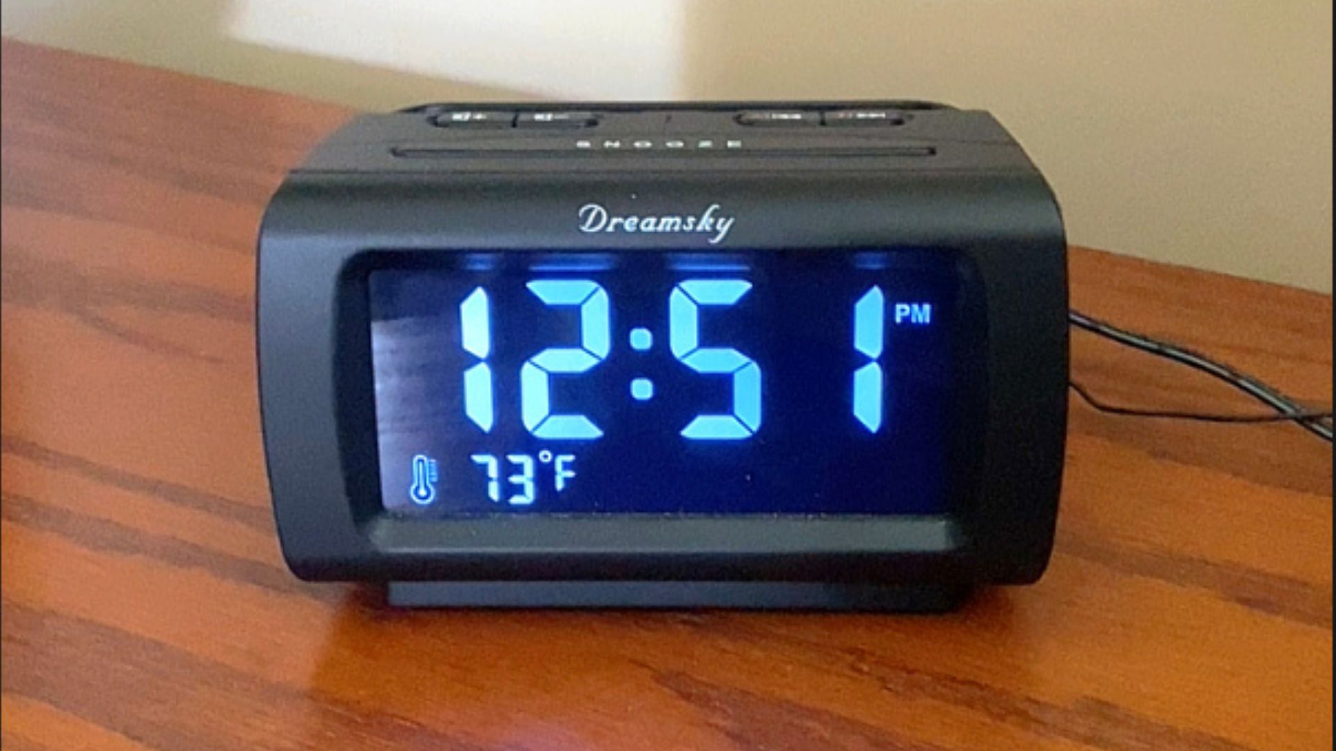 Watch DreamSky Alarm Clock Radio for Bedroom Demo and Review on Amazon Live