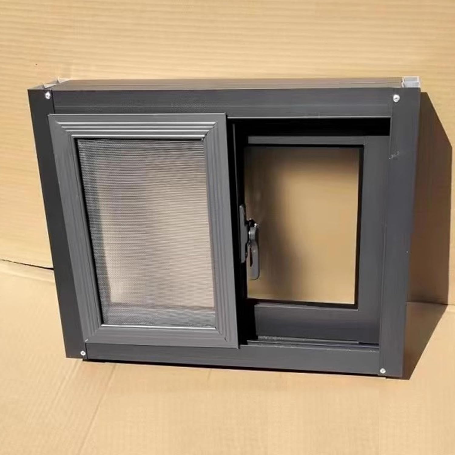 Amazon.com: Innovz Small Sliding Windows for Shed/Deer Blind, Embedded ...