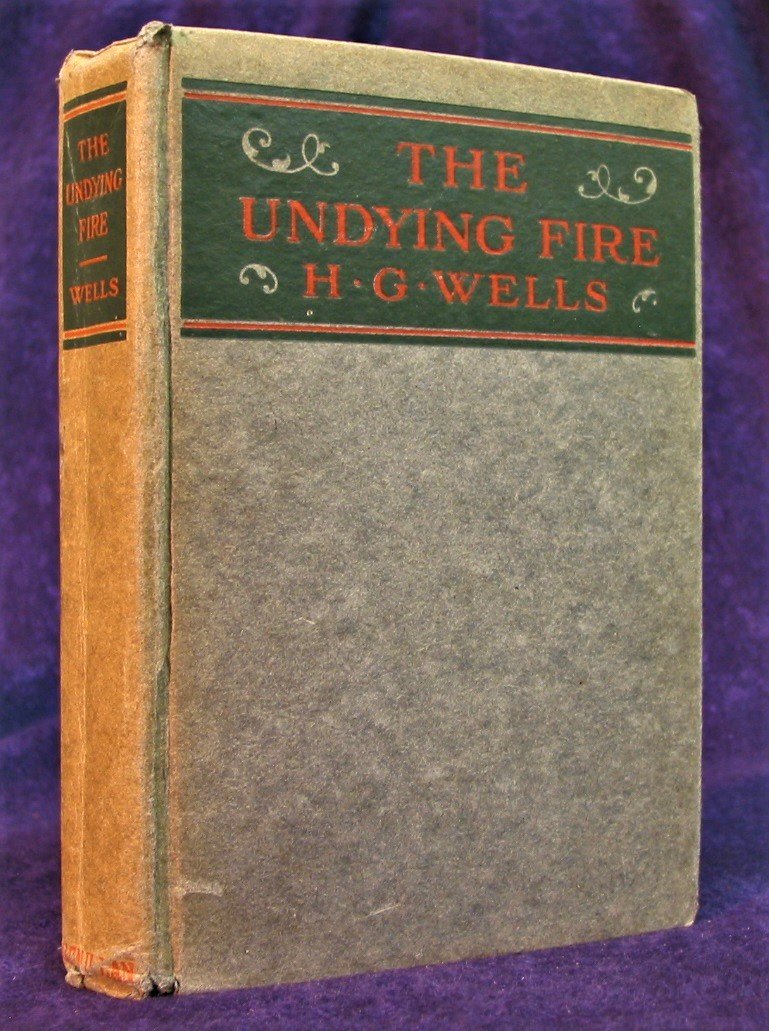 Undying Fire (the): Wells, H.G.: Amazon.com: Books