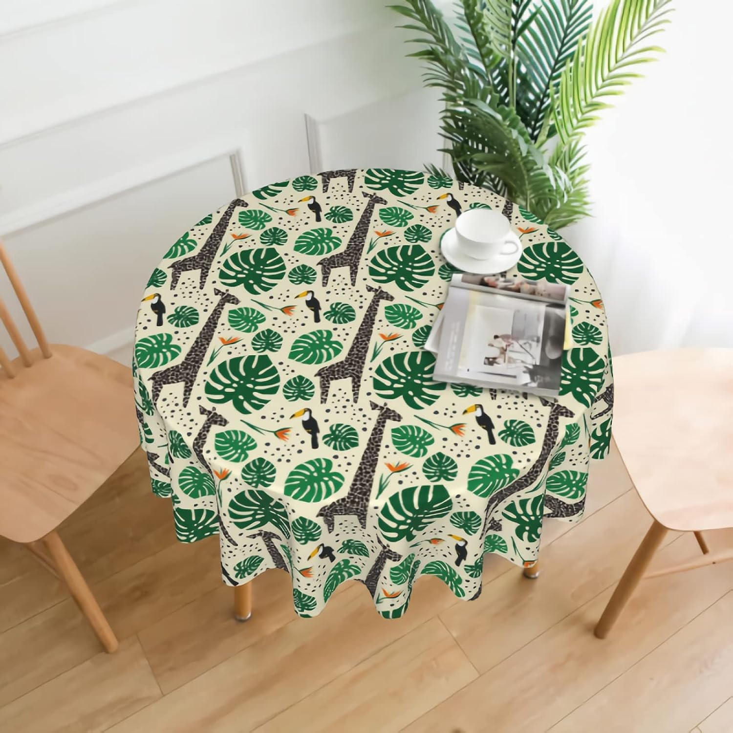 Amazon.com: The Giraffes,Toucans and Palm Leaves Table Decoration for ...