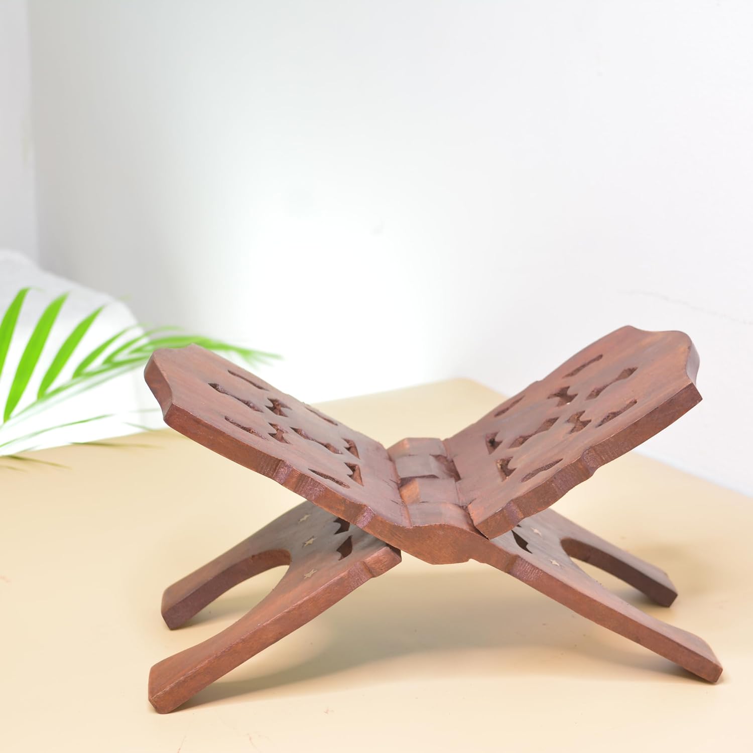 Shri Shri Handicraft SHEESHAM Wooden Book Stand for Reading holy Books ...