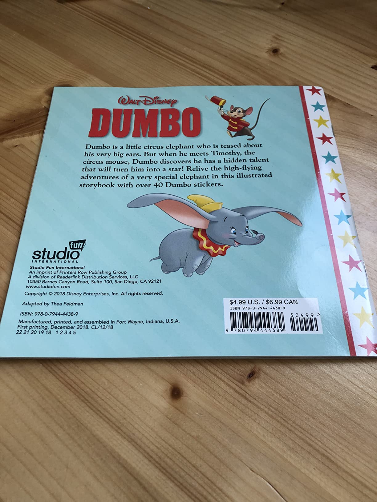 Disney Dumbo (Disney Die-Cut Classics) : EDITORS OF STUDIO FU: Amazon ...