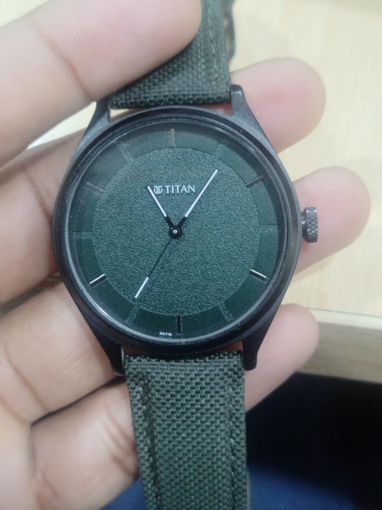 Titan Men Nylon Neo Analog Green Dial Watch-1802Nl02/Nr1802Nl02, Band ...