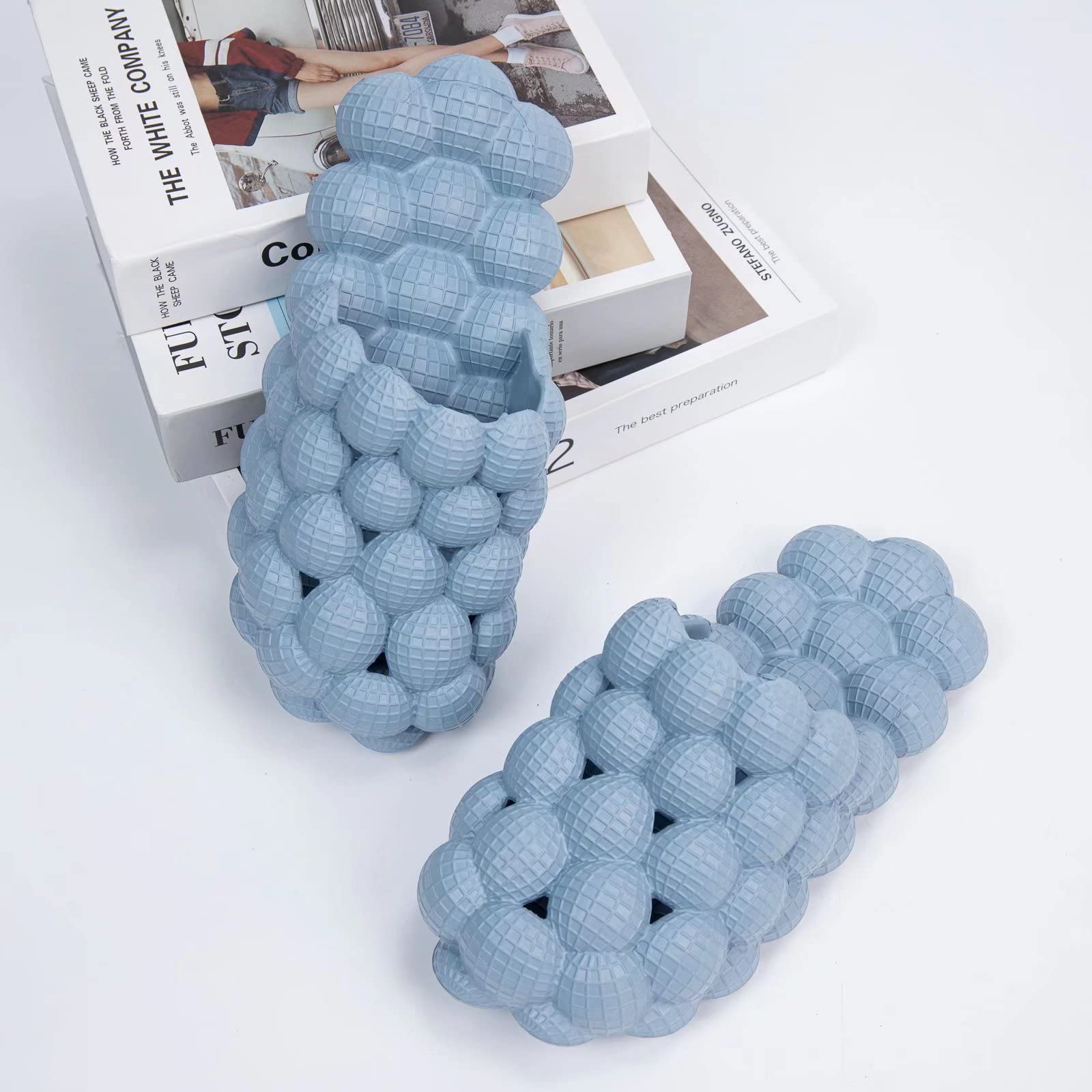 (Size 39/40)Massage Slippers Bubble Slides for Women Men, Eohsnem Soft ...