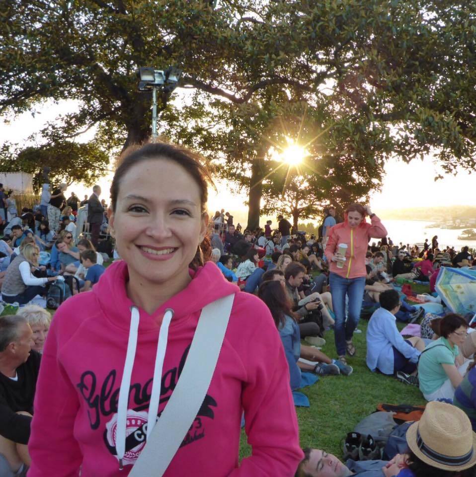 Amazon.com: Elizabeth Perea Parra: books, biography, latest update