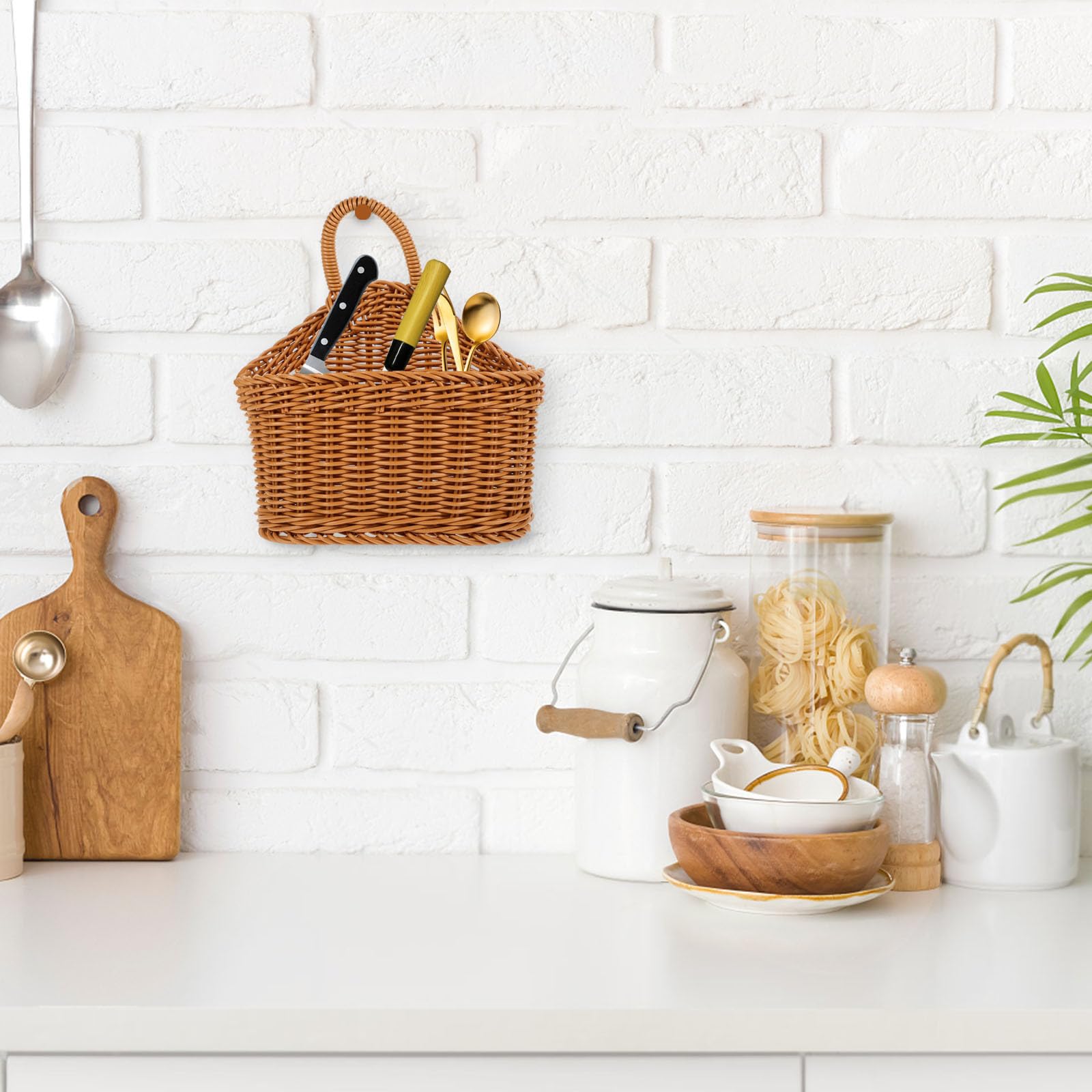 Wall Mounted Wicker Baskets Rope Finish Hyacinth Wall Baskets