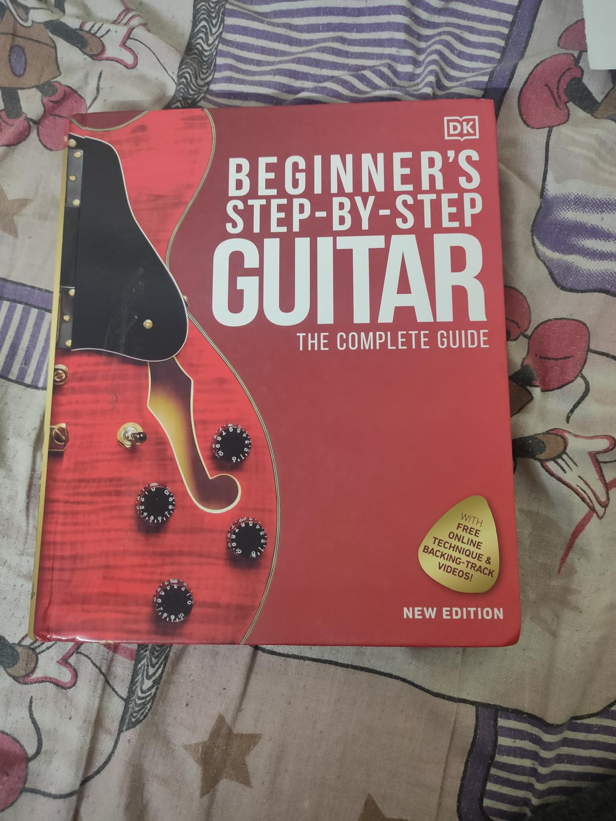 Buy Beginner's Step-by-Step Guitar: The Complete Guide (DK Complete ...