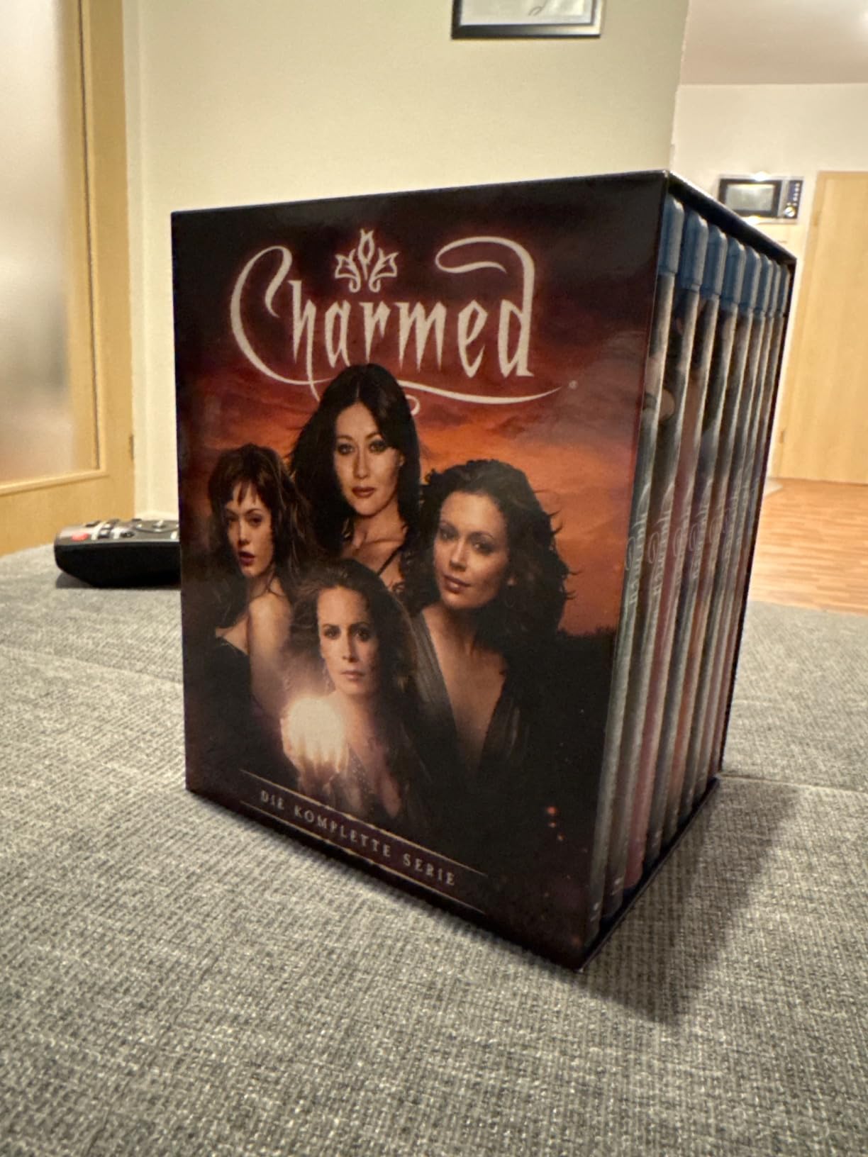Charmed - Zauberhafte Hexen [Blu-ray]: Amazon.de: Combs, Holly Marie ...