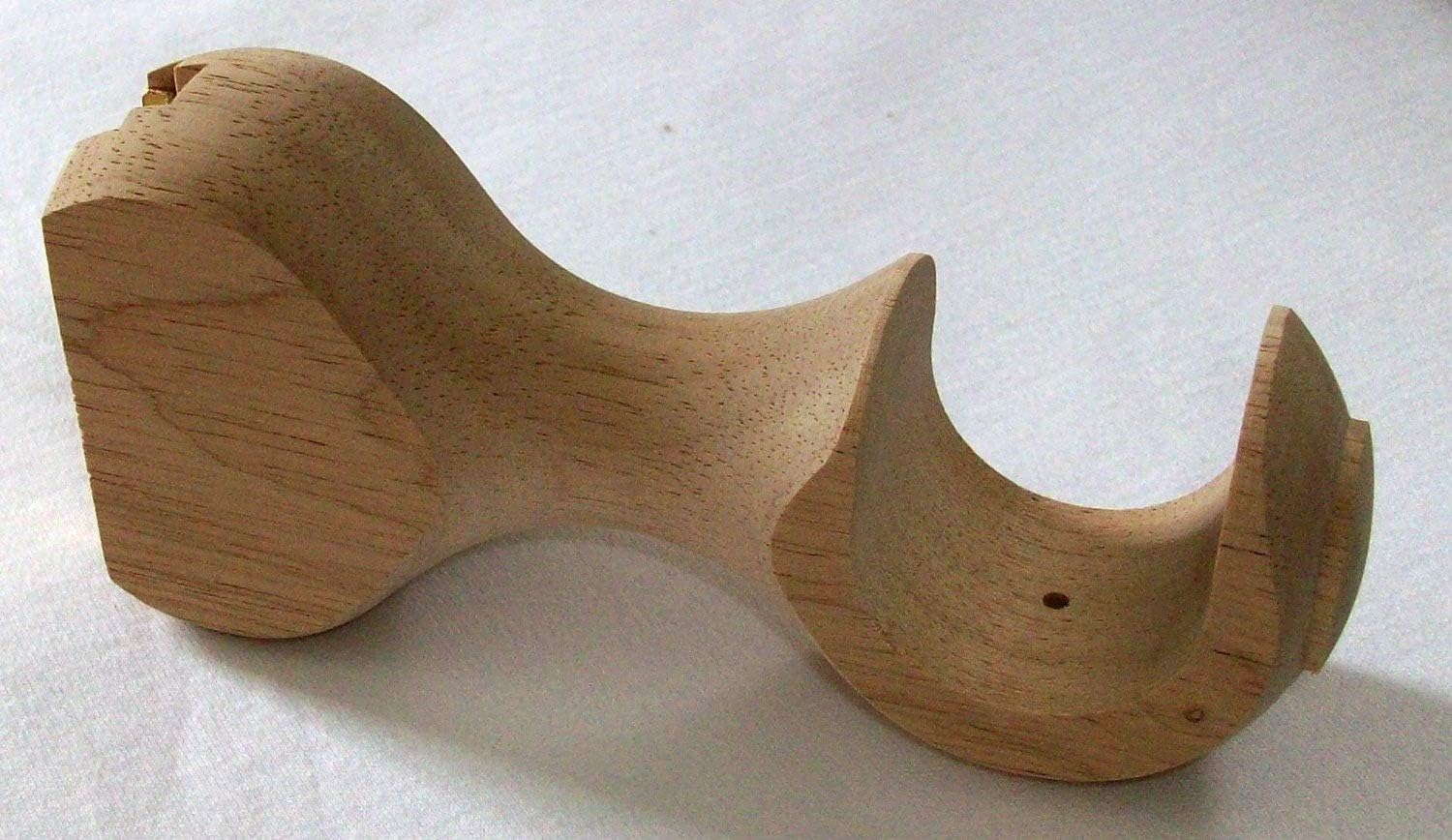 Amazon.com: Kirsch Unfinished Round Support Center Bracket for a 1-3/8 ...