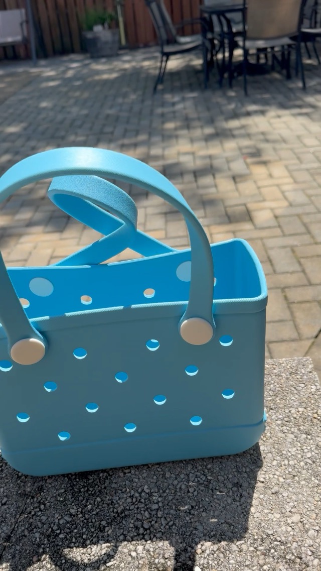 Watch Mini beach bag on Amazon Live