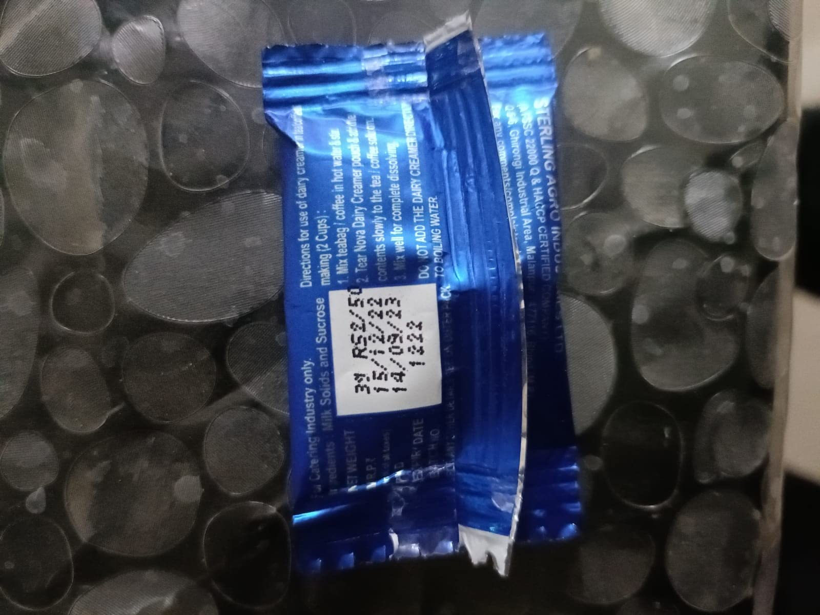 Nova 200 Milk Dairy Creamer Powder Sachet with Free Keychain : Amazon ...