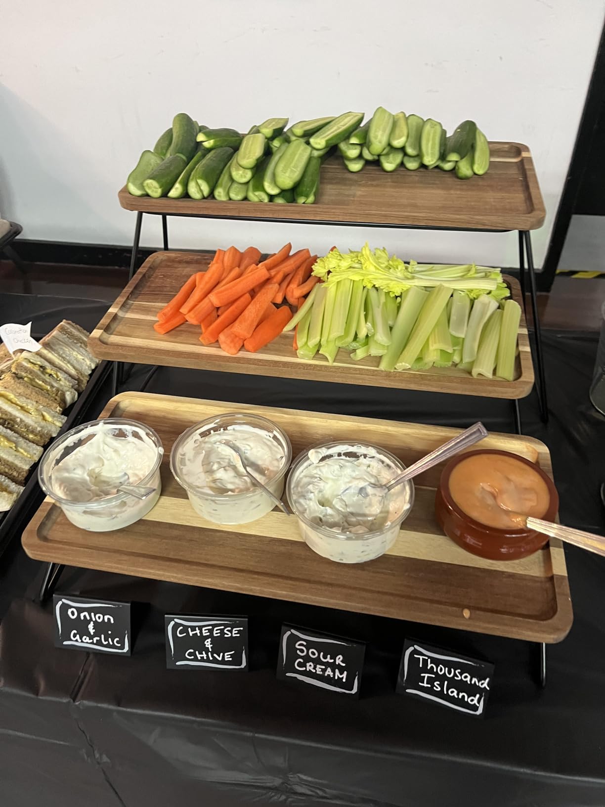 ZDHTWMXL 3 Tier Dessert Display Stand, Cupcake & Towers Serving Tray ...