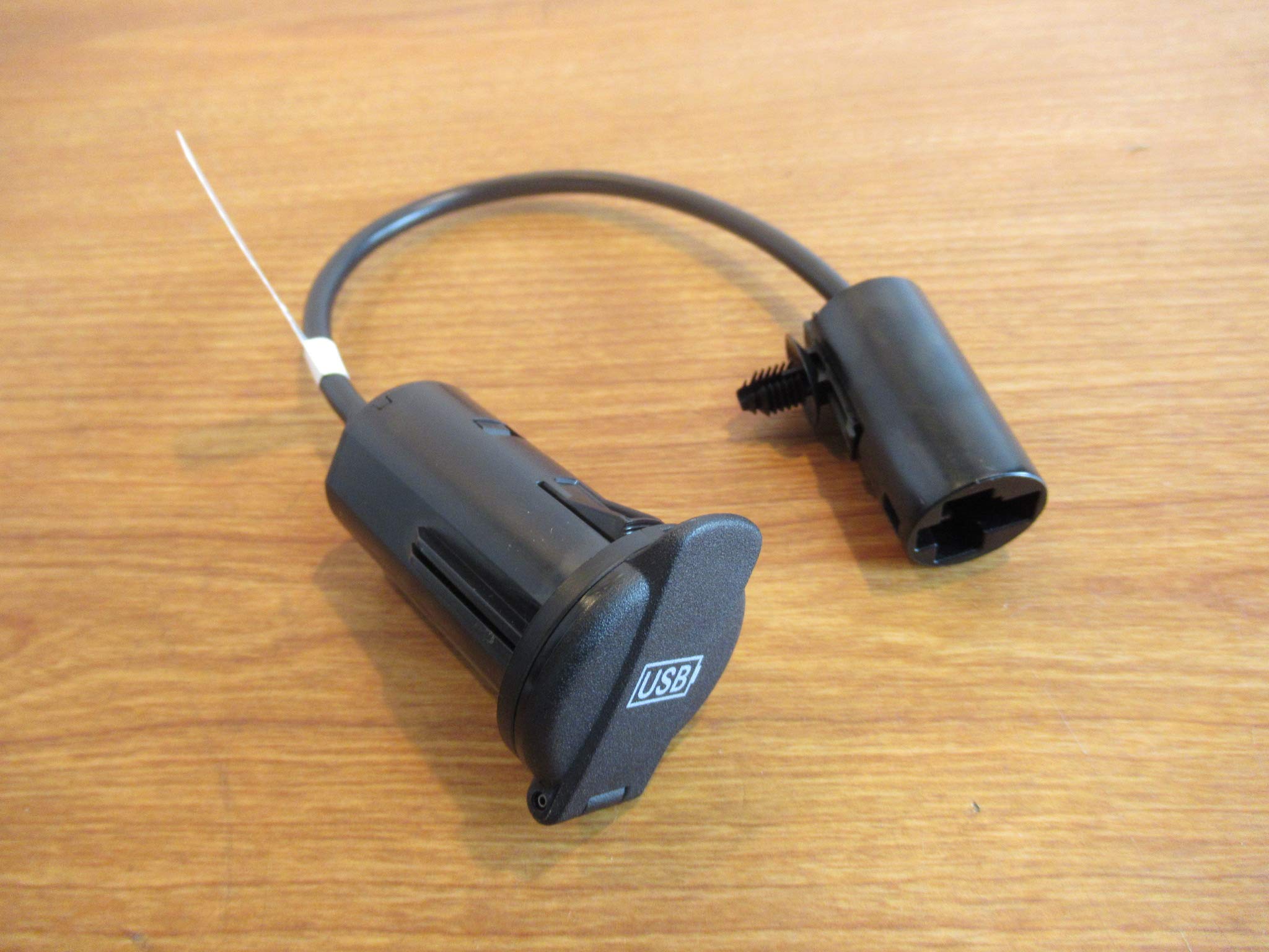 Amazon.com: 2013-2019 Ram 1500 2500 3500 4500/5500 USB Charging Port ...