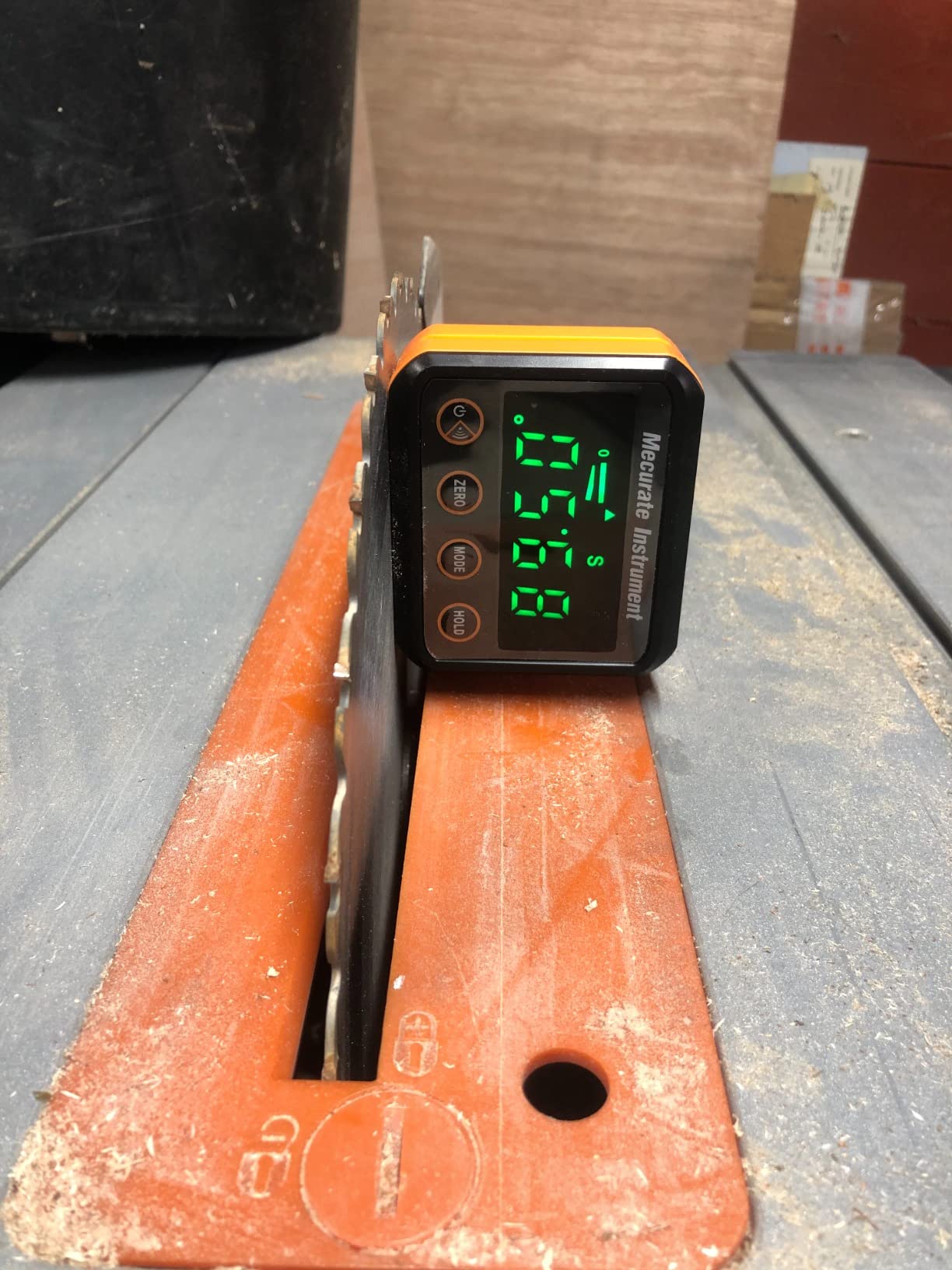 Mecurate Digital Angle Gauge and Protractor, Precise Measurement ...