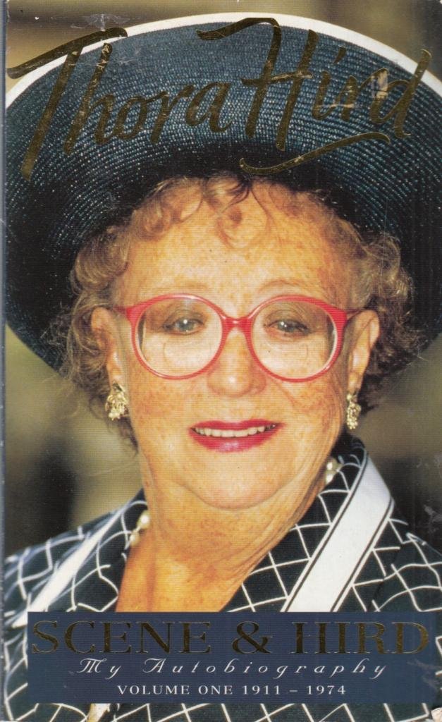 Scene and Hird: Amazon.co.uk: Hird, Thora: 9780006279297: Books