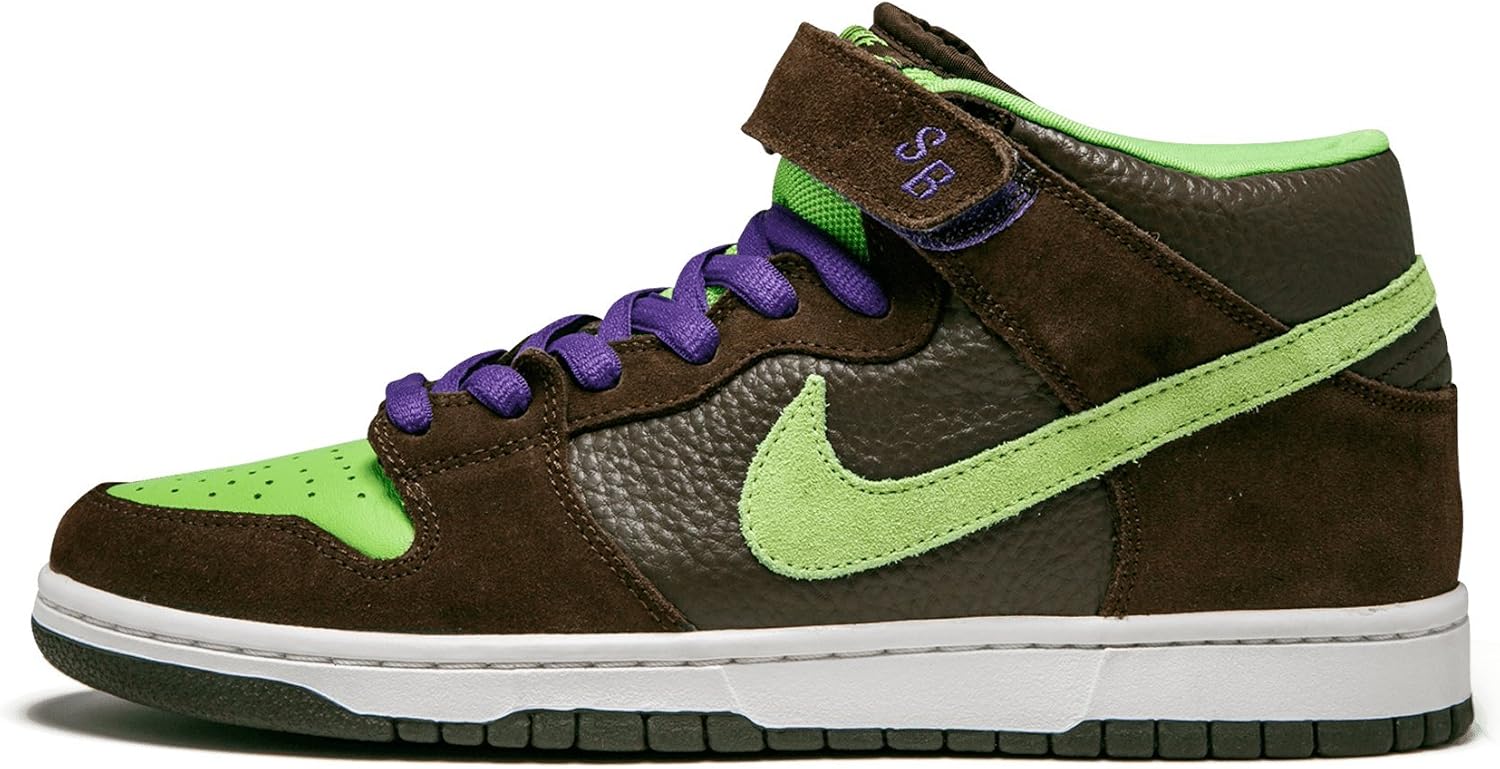 Amazon.com | NIKE Dunk Mid Pro SB | Fashion Sneakers