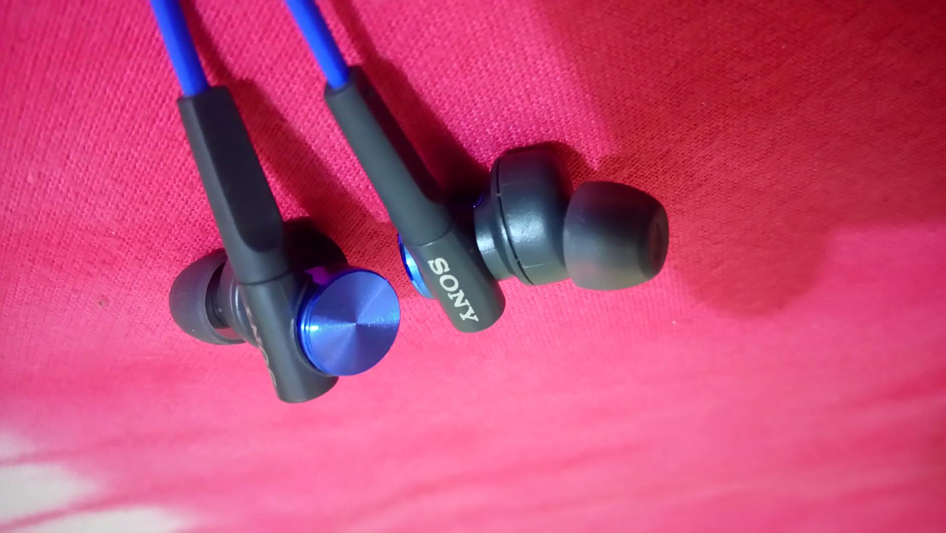 Buy Sony Extra Bass MDR-XB50AP Wired in Ear Headphone with Mic (Blue ...