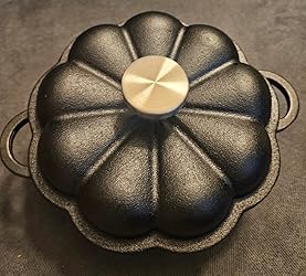 Amazon.com: Pre-seasoned Cast Iron Garlic Roaster, Heavy Duty Garlic ...