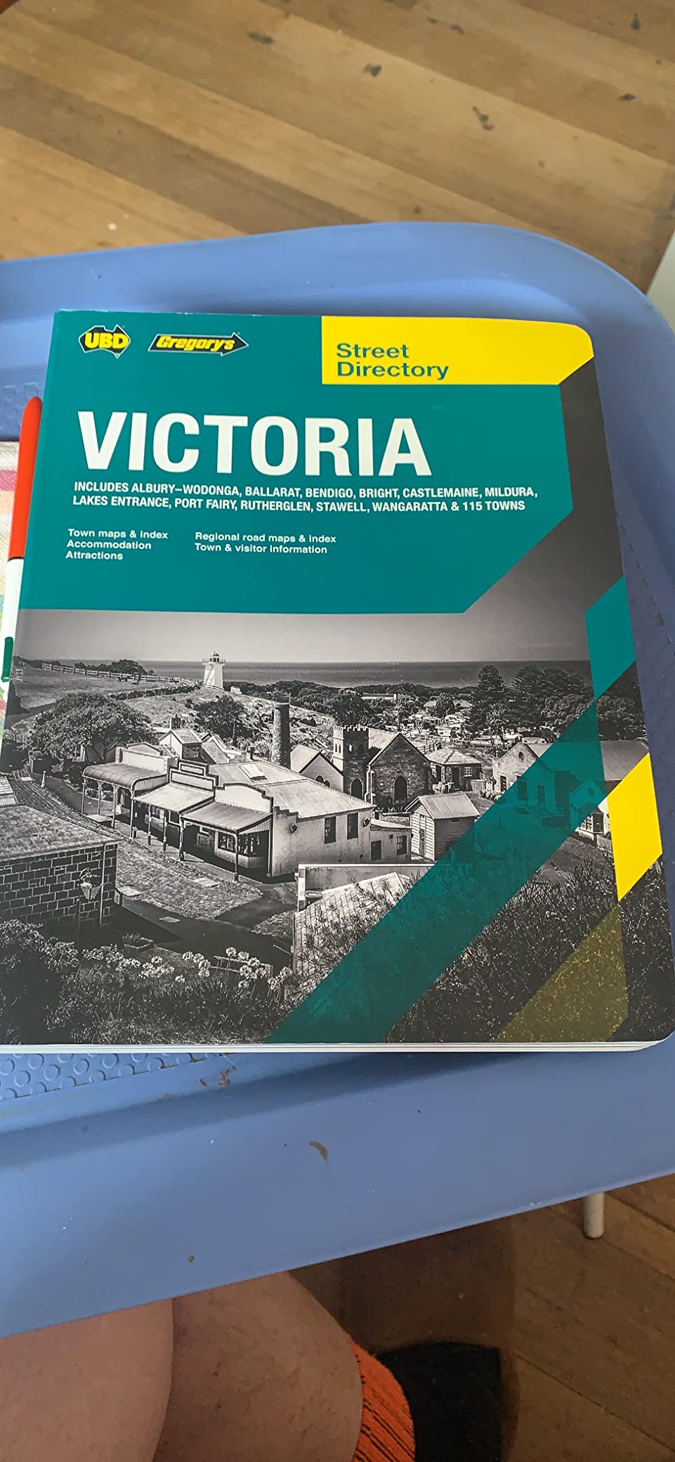 Victoria Street Directory 20th ed - UBD Gregory's | 9780731932658 ...