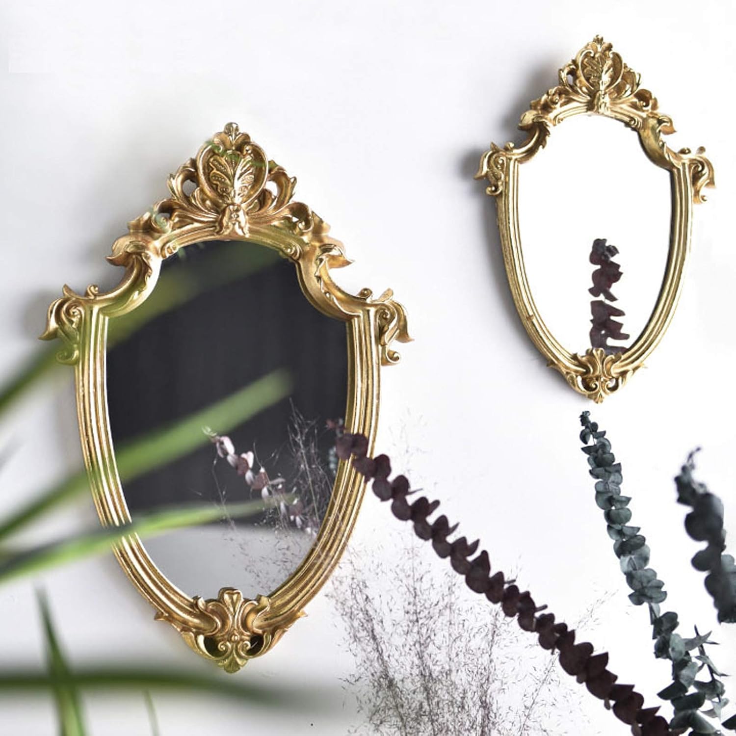 Amazon.com: lemonadeus Vintage Decorative Wall Mirror Gold Shield ...