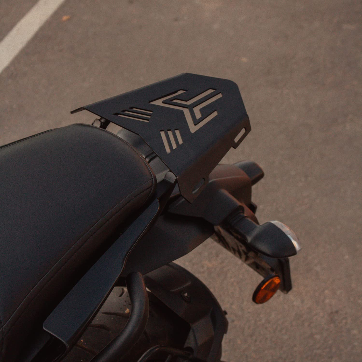 Buy LOCOMOTIVE MT 15 Expedition Luggage Carrier Mild Steel| Yamaha MT ...