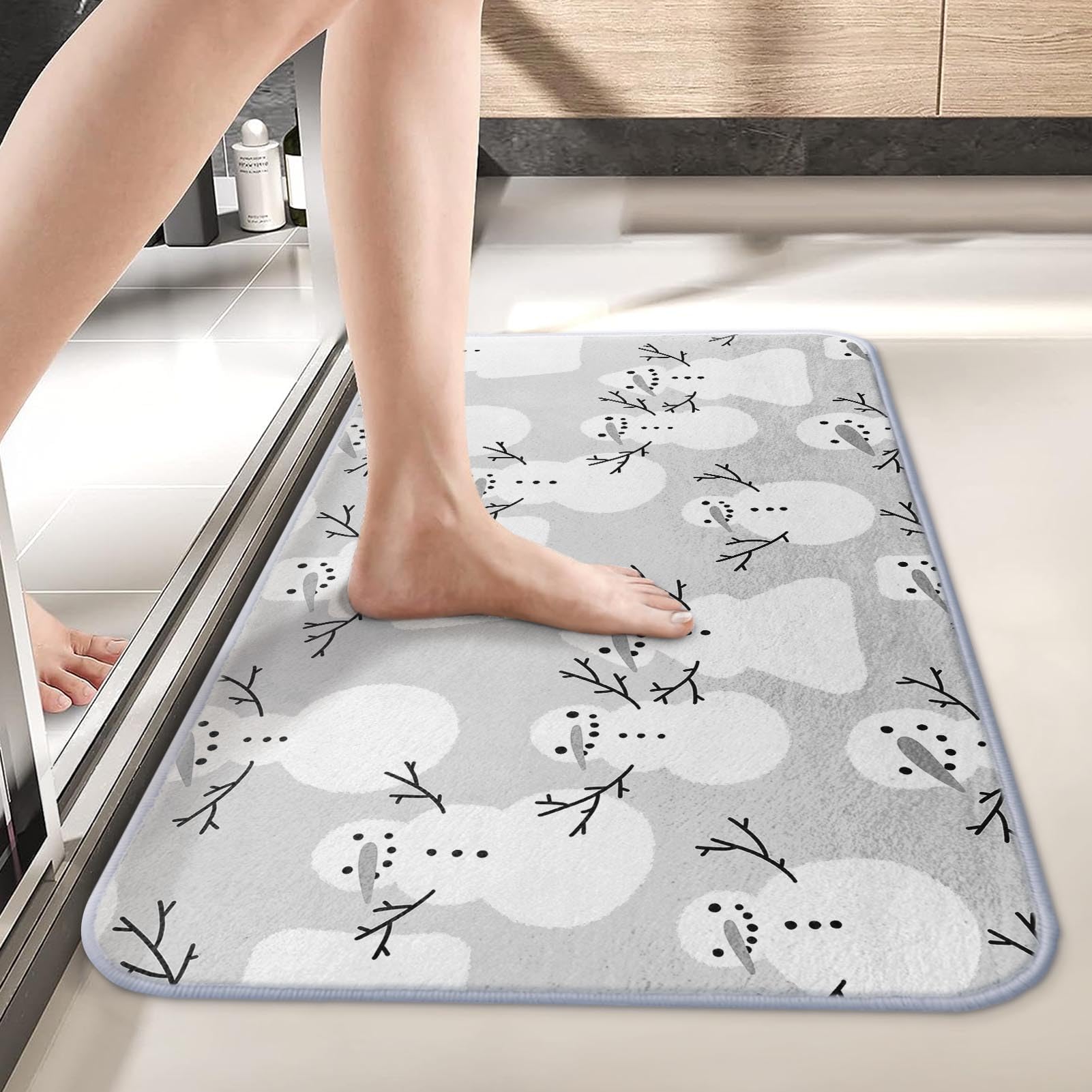 Amazon.com: Merry Christmas Bath Mat, 17 x 30 Inches Winter Snowman ...