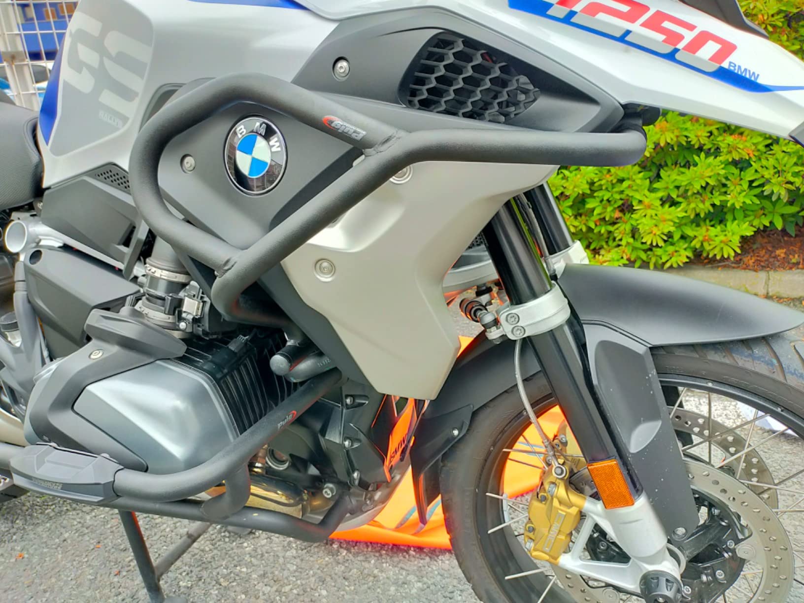 Amazon | Puig 9461N ENGINE GUARDS R1200GS (17-18) プーチ エンジン ガード | エンジン ...
