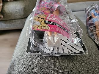 Amazon.com: Barbie Fashionistas Doll #150 with No-Hair Look Wearing ...
