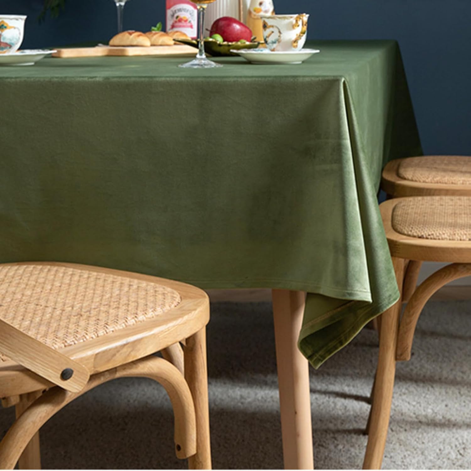 Amazon.com: Reyox Cotton Velvet Tablecloths Wrinkle Free Dining Table ...