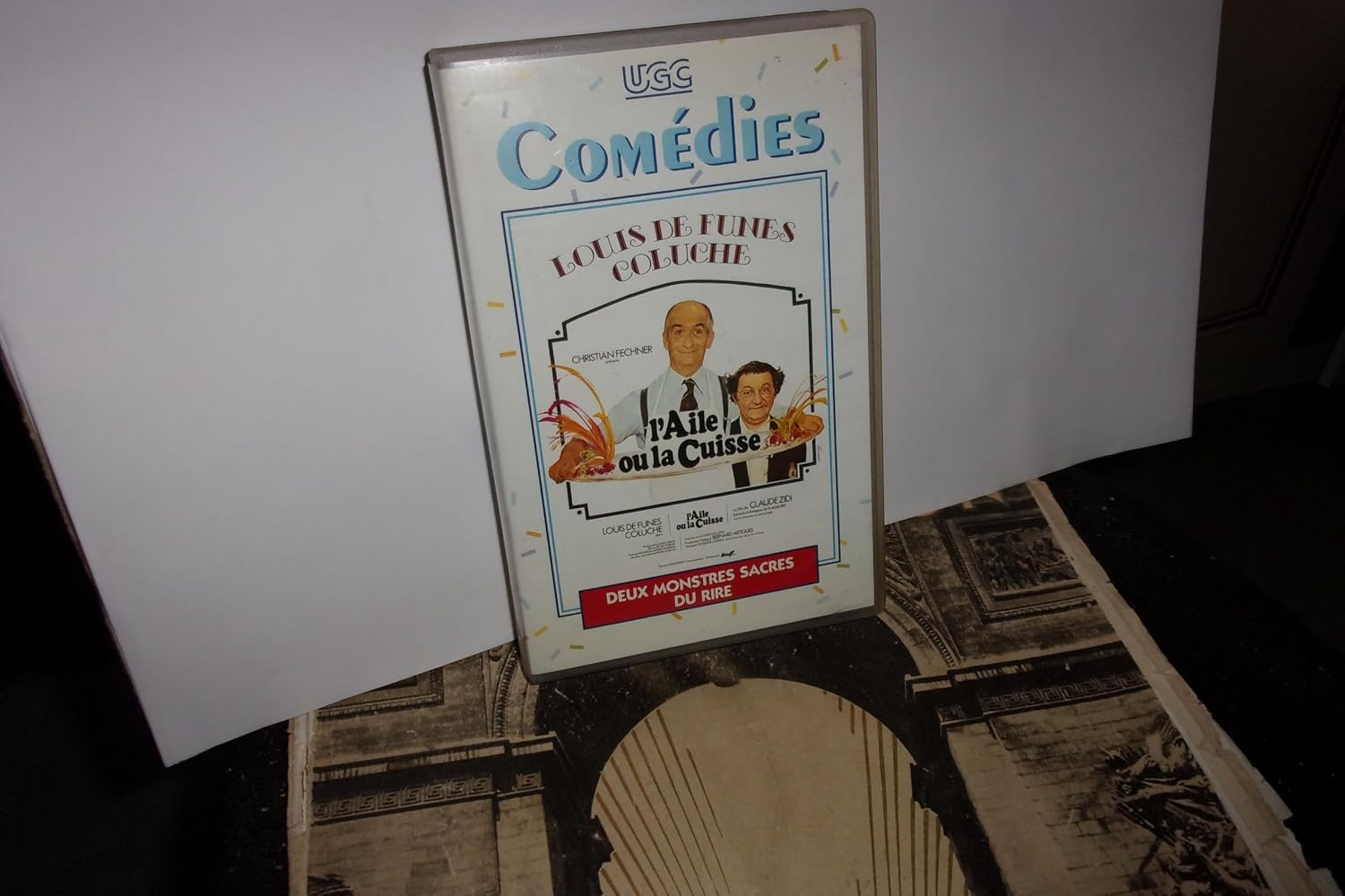 L'aile ou la cuisse [VHS]: Amazon.co.uk: DVD & Blu-ray