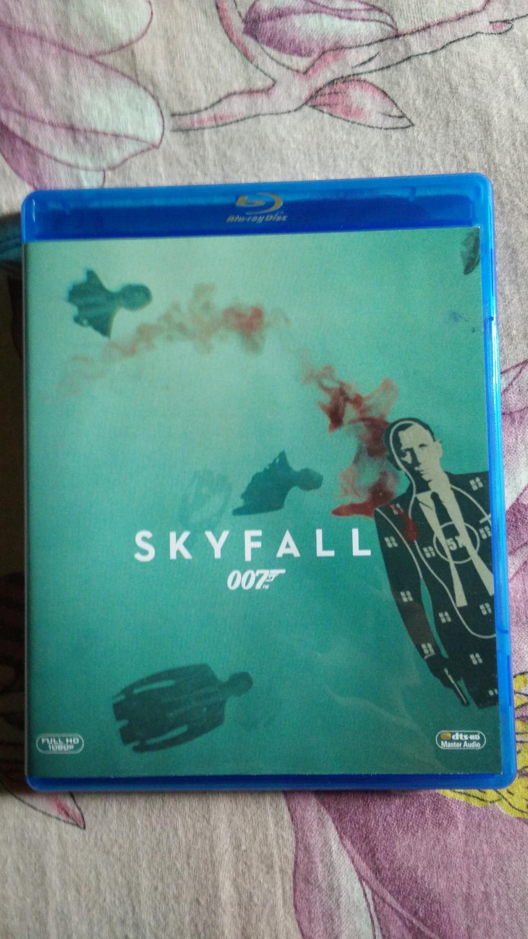 Skyfall : Craig, Daniel, Dench, Judi, Fiennes, Ralph, Bardem, Javier ...