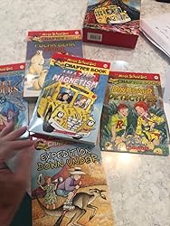 Magic School Bus Set of 9 Books: Amazon.com: Books