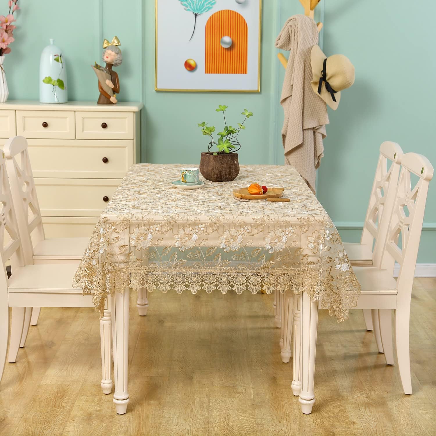 Amazon.com: ZHUIDUSI Small Table Cloth Vintage Lace Hollow Tablecloth ...