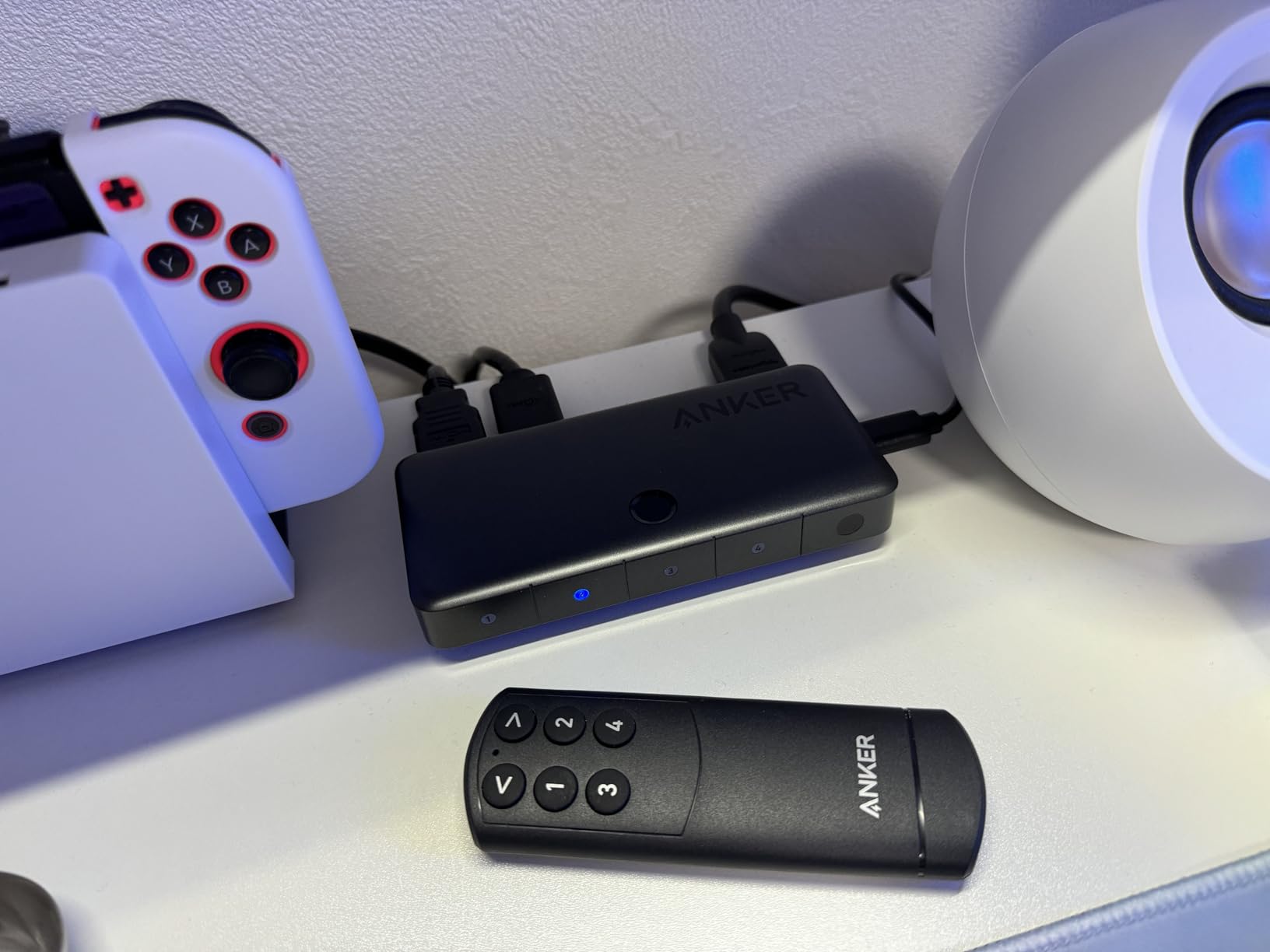 Amazon | Anker HDMI Switch (4-in-1 Out, 4K HDMI) セレクター リモコン付き 4K HDR 3D ...