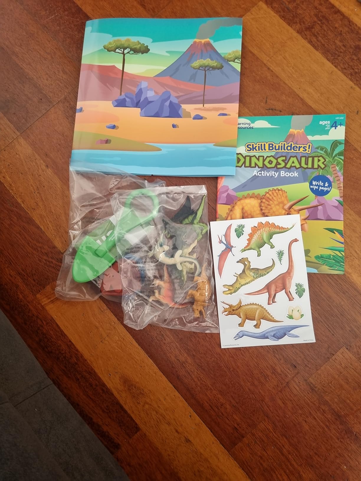 Learning Resources Skill Builders Dinosaur Activity Set, 22 Pieces ...